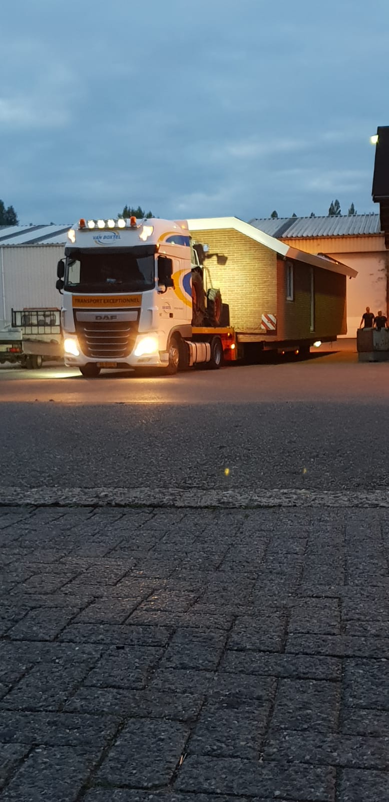 Foto’s – Van Boxtel Speciaaltransport